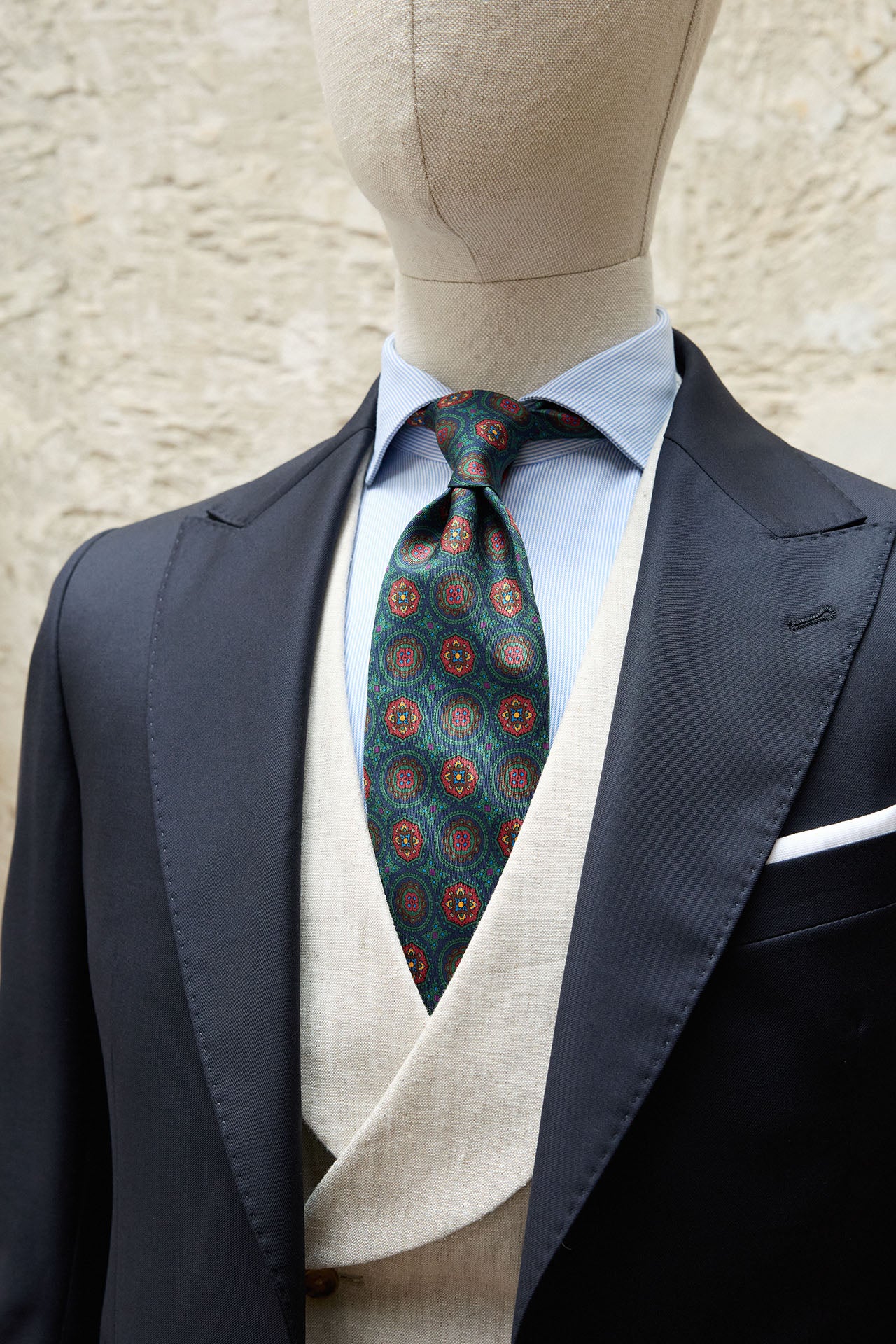 Corbata Siete Pliegues Verde Botella Medallones XL Burdeos Amarillo y ...